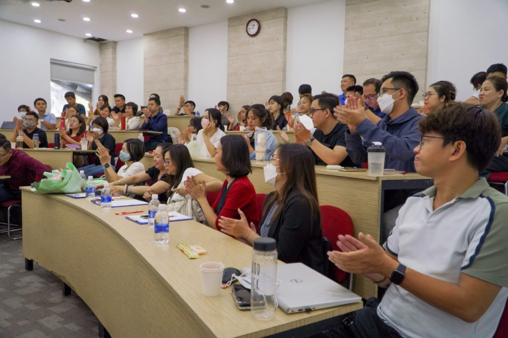 Trải nghiệm thú vị từ môn học đầu tiên của khóa MBA Talent năm 2023